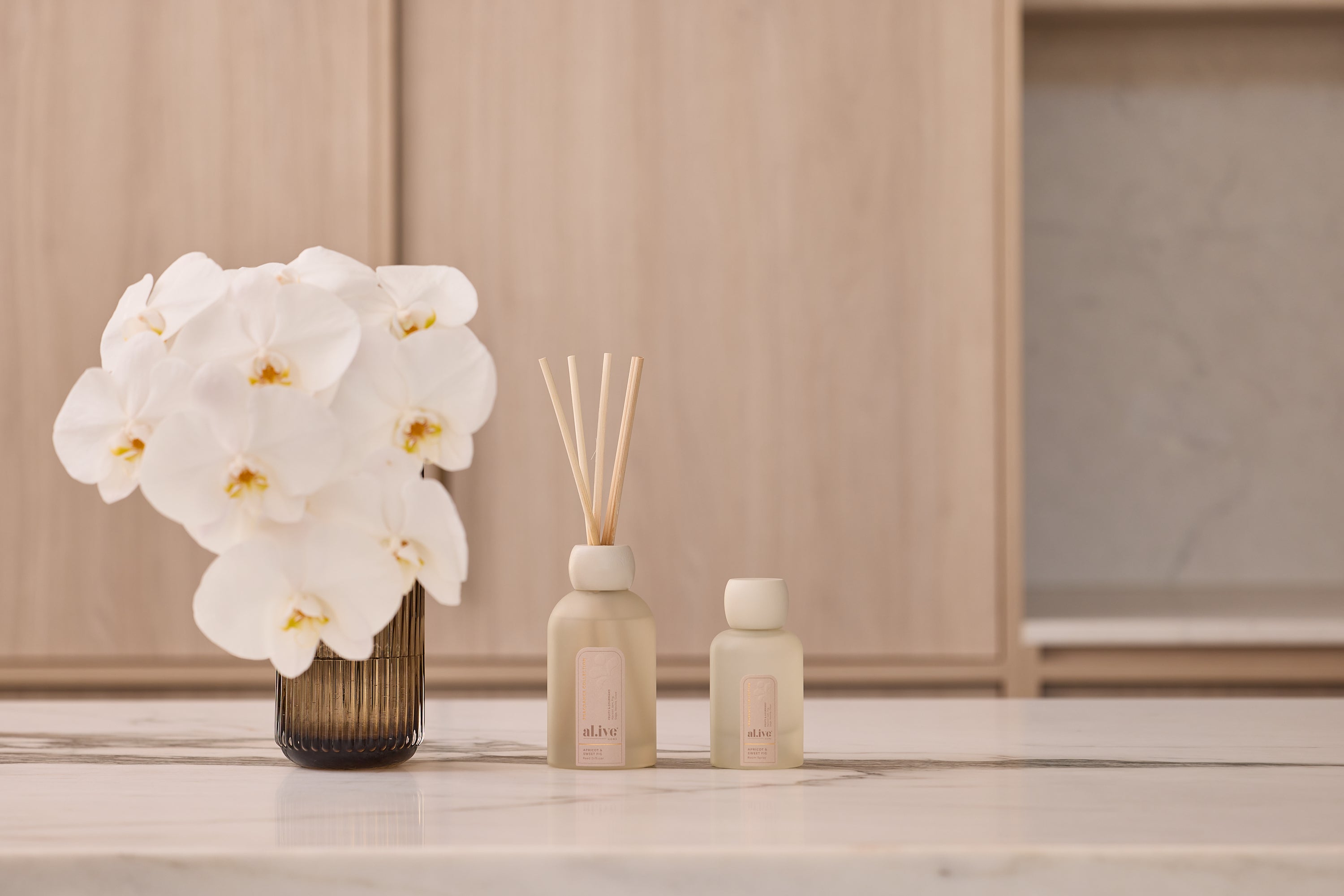 Styling with Scent: How to Make Your Home Fragrance a Feature – al.ive body