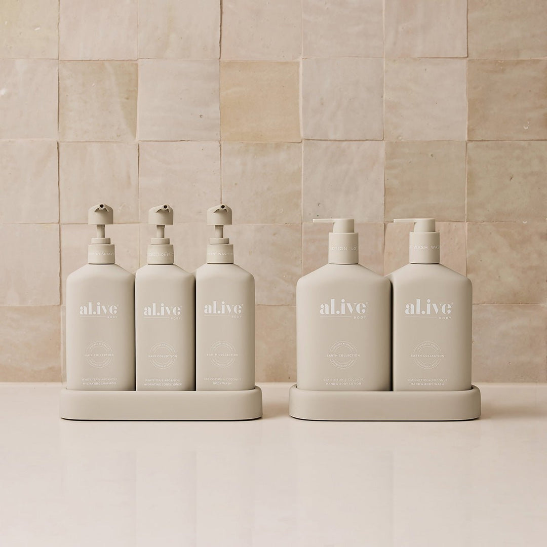 BATHROOM ESSENTIALS BUNDLE – al.ive body